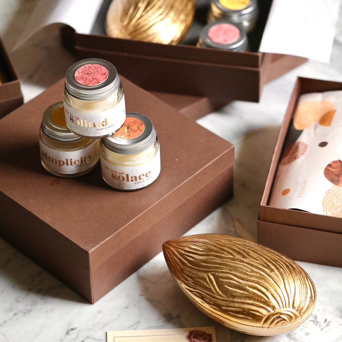 Charming Gift Box – Pastiche
