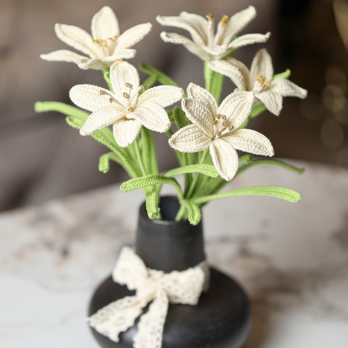 Mini Lily Flower – Pastiche